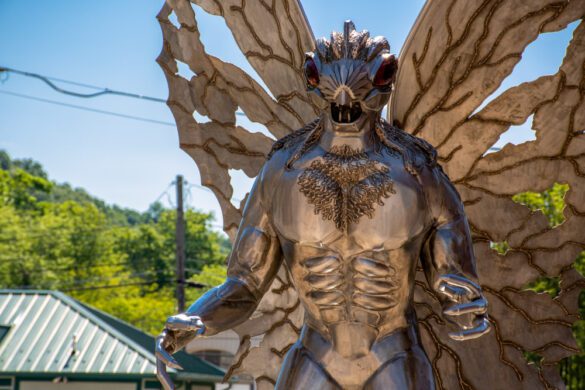 Mothman Museum - Amazing America