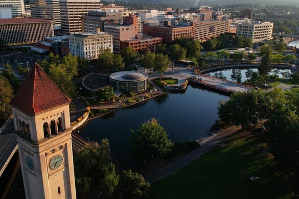 Fox Theater (Spokane, Washington) - Amazing America