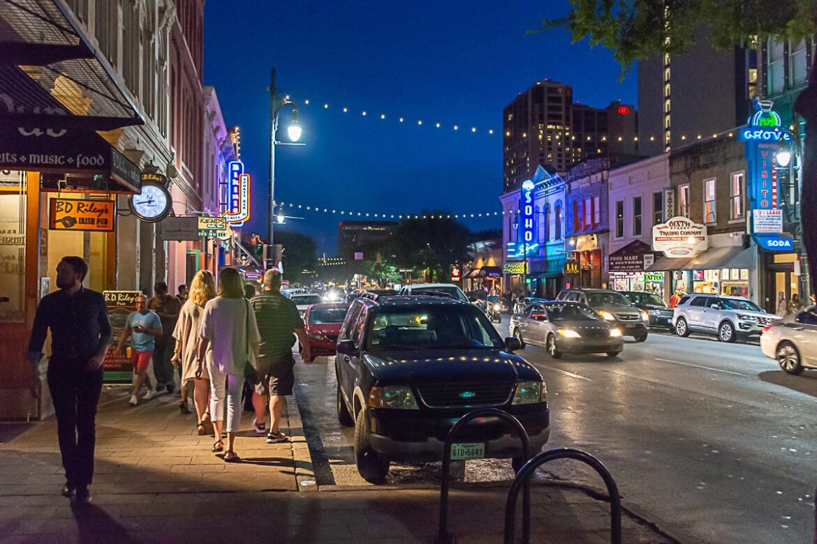 22 Things To Do In Austin - Amazing America